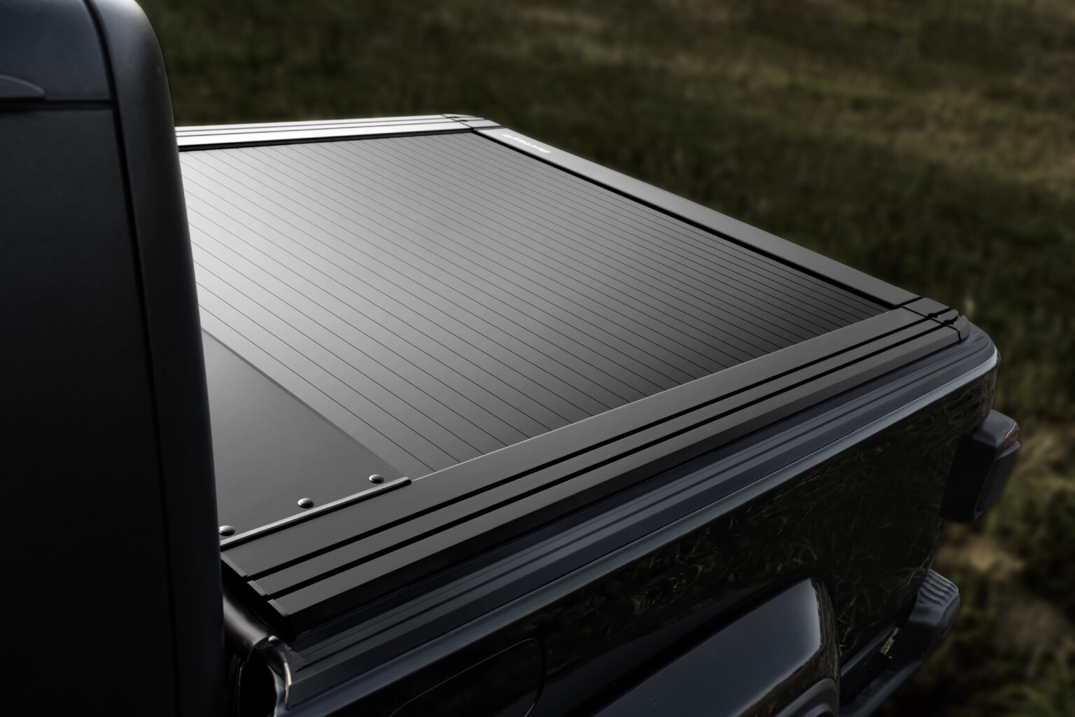 Heavy Duty Cross Bar: Essential for Truck Owners - Foshan Baitai Auto ...